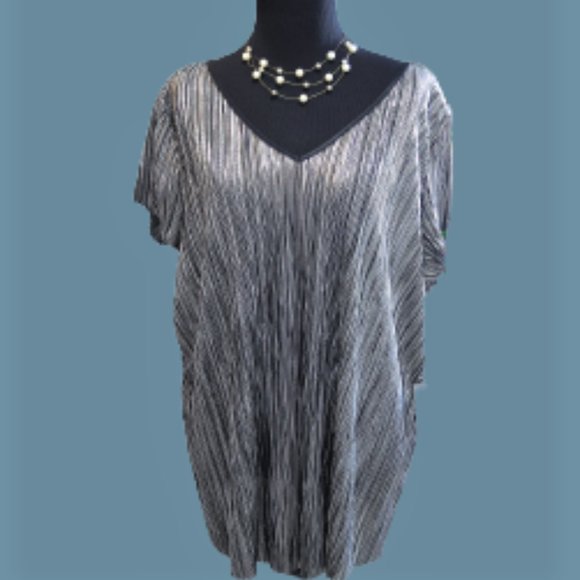 Jennifer Lopez | Tops | Jennifer Lopez Metallic Tunic | Poshmark